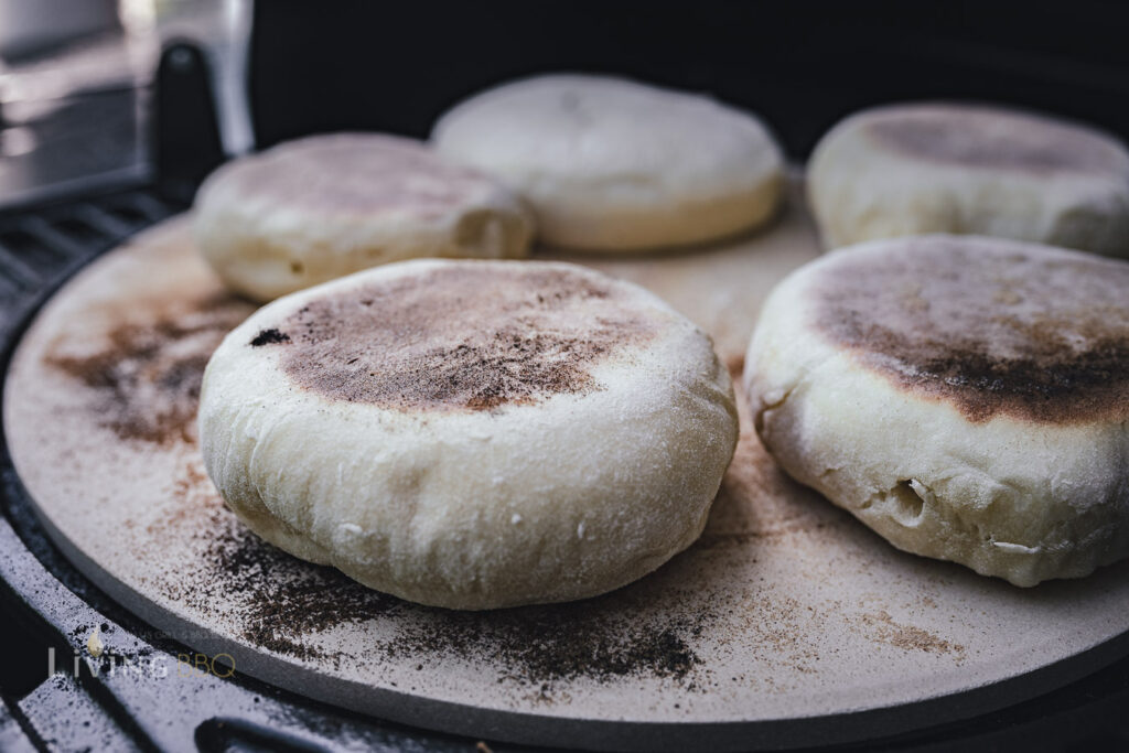 Toasties - englisches Toastbrötchen Rezept zum selber machen - LivingBBQ.de