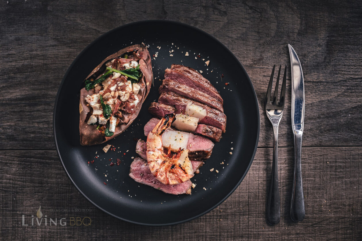 Surf and Turf Steak mit gefüllter Süßkartoffel - LivingBBQ.de